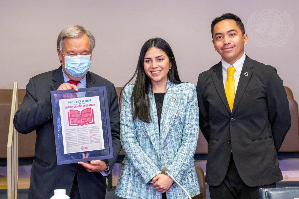 Secretary-General Holds Dialogue with Youth During Transforming Education Summit | UN Photo