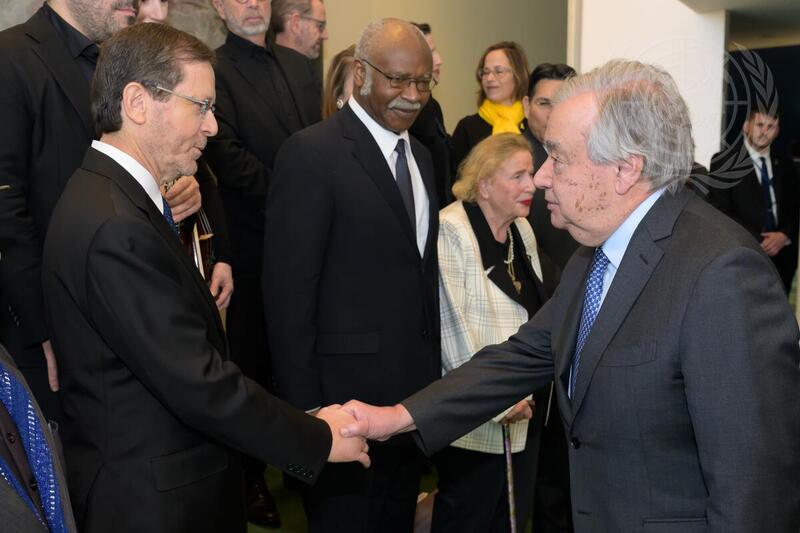 Holocaust Remembrance for Dignity and Human Rights Memorial Ceremony ...